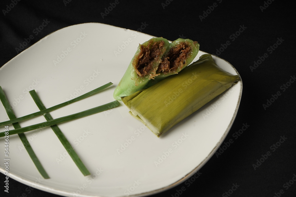Doko Doko Cangkuli Cake is a typical snack from South Sulawesi ...