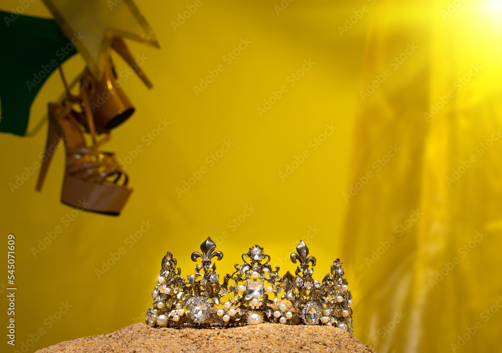 Yellow Desert Sand Diamond Crown put into golden sun natural hot middle ...