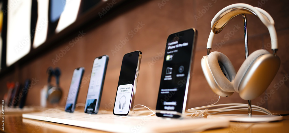 Paris, France - Oct 28, 2022: Row of all current line of Apple ...