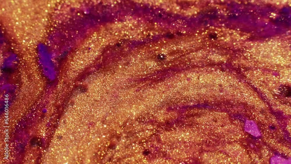 Video „Sparkle magic. Fluid art. Creation process. Golden shimmering ...