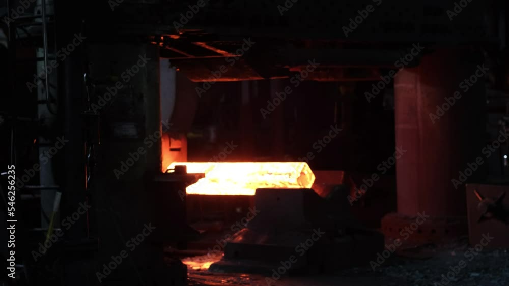 Vídeo do Stock: Blacksmith factory. Close-up of robots work. Forging a ...