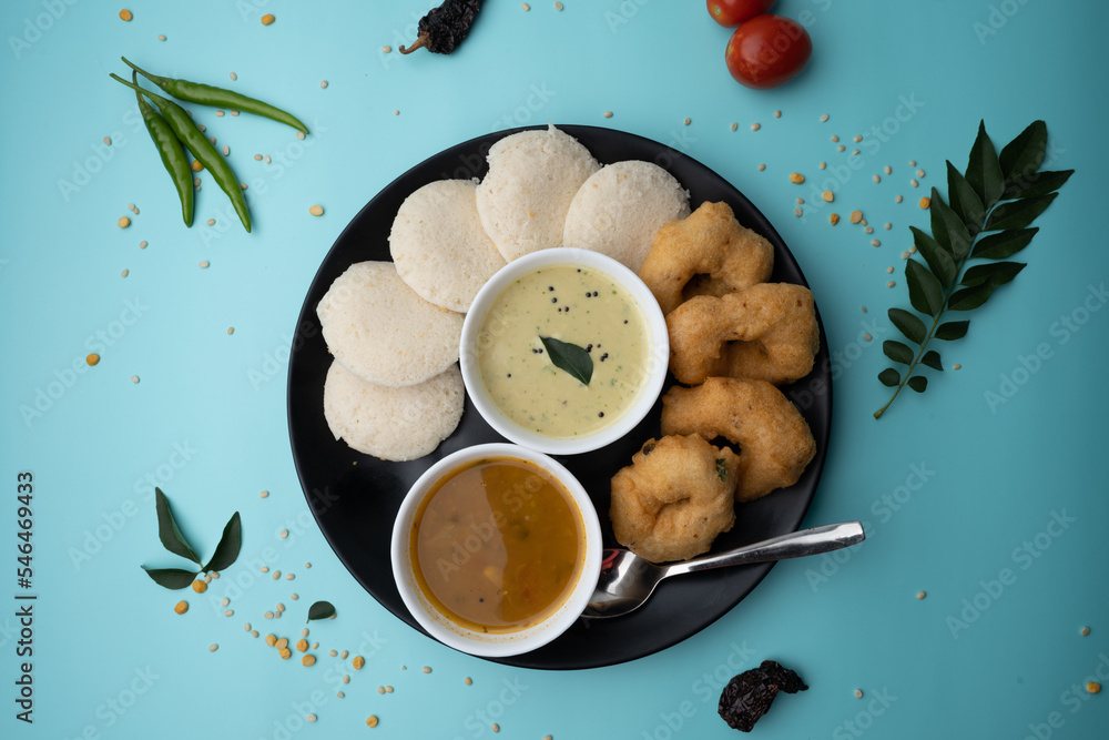 South Indian breakfast-Idli, sambar, wada, coconut chutney Stock Photo ...