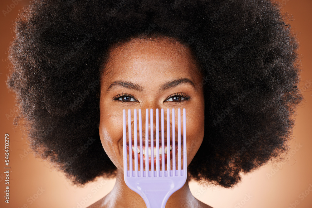 Hair care, comb and black woman with smile, natural beauty and skincare ...