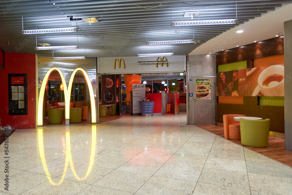 FRANKFURT, GERMANY - APRIL 07, 2016: inside of Frankfurt Airport ...