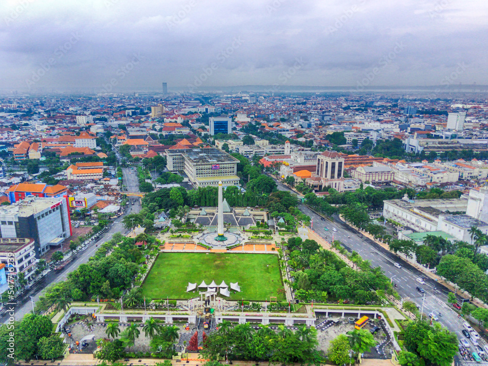 November 20, 2022. Surabaya CItyscape View With Tugu Pahlawan Monument ...