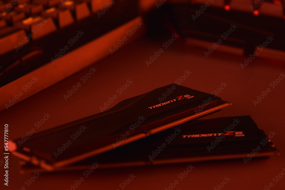 G.Skill ddr5 trident z5 rgb desktop memory pack on backlit keyboard ...