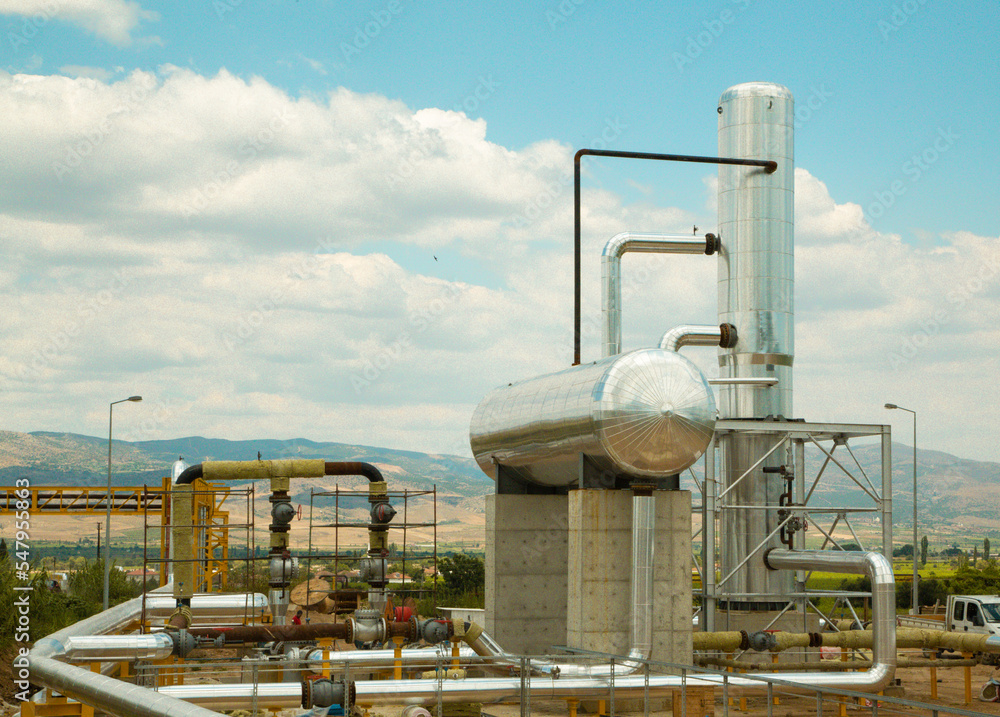 geothermal underground hot water extraction wellhead (pump) Stock Photo ...
