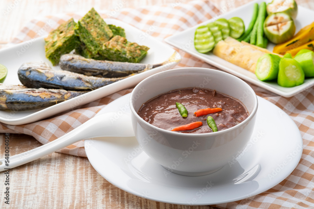 Shrimp Paste Chilli Sauce (Nam Prik Kapi) served with Fried Egg with ...