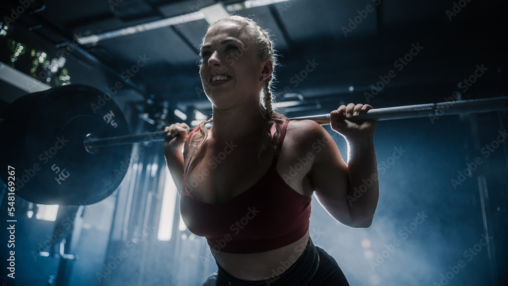 An Inspiring Female Powerlifter Challenges Herself to Lift Heavy ...