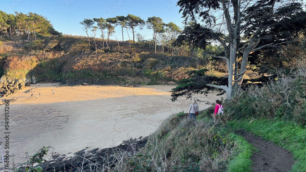 Foto de Randonnée en bord de mer sur la côte d'Emeraude, entre Cancale ...