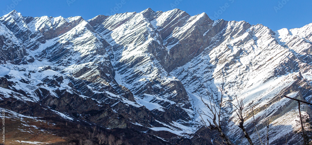 Manali in Himachal Pradesh. Panoramic views of Himalayas. Natural ...