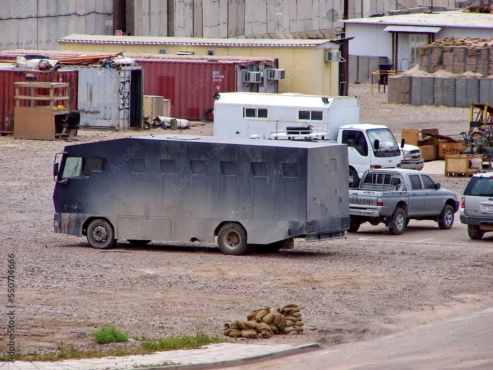 Foto de at a British Forward Operating Base in Basra, Iraq, during ...