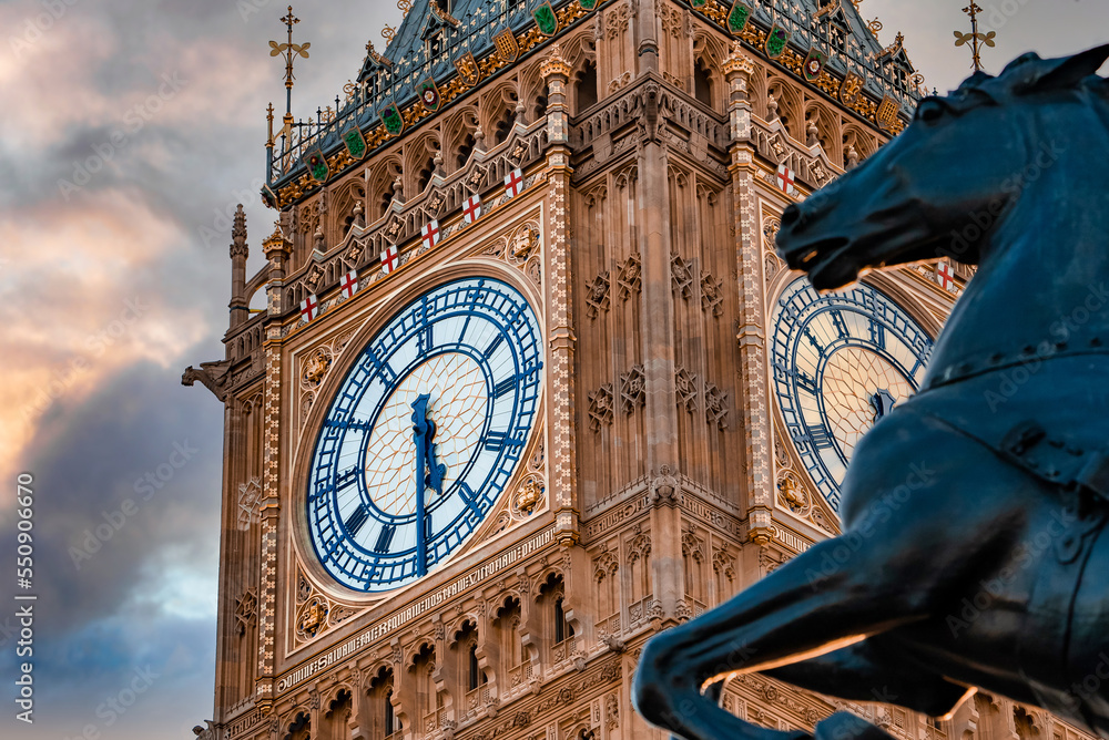 Close up view of the Big Ben clock tower and horse statue monument in ...