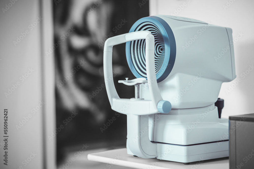 Optical biometer and full corneal topographer. measures axial length ...