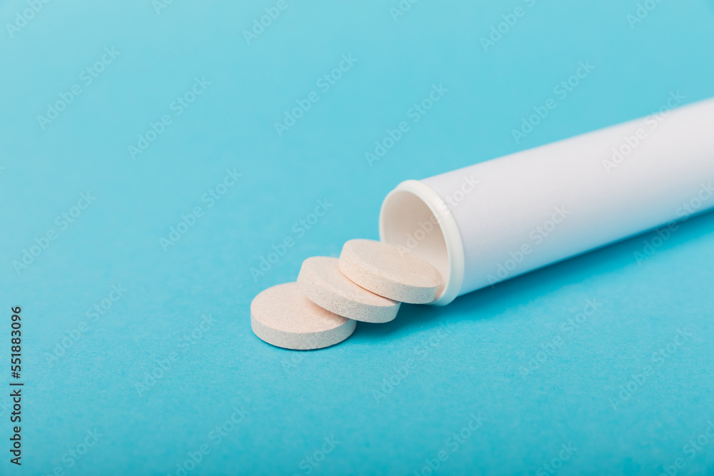 Multivitamin effervescent tablets. Soluble tablets of vitamin C ...