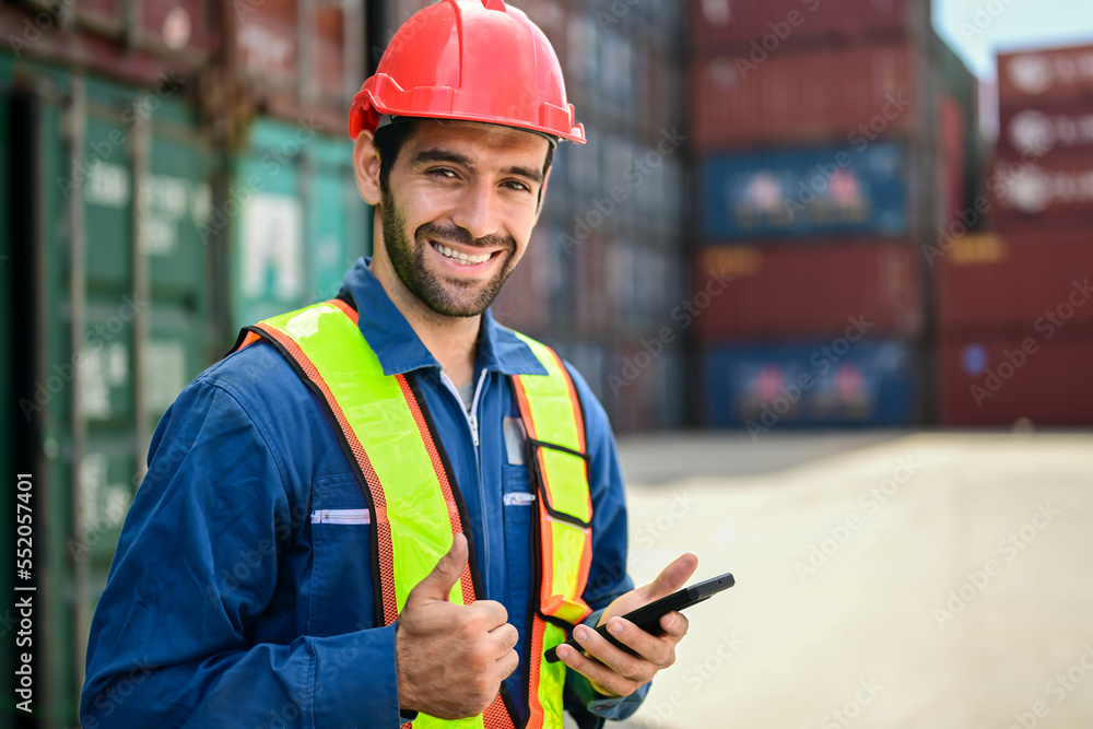 Fotka „Male engineer technician holding clipboard checking inventory ...
