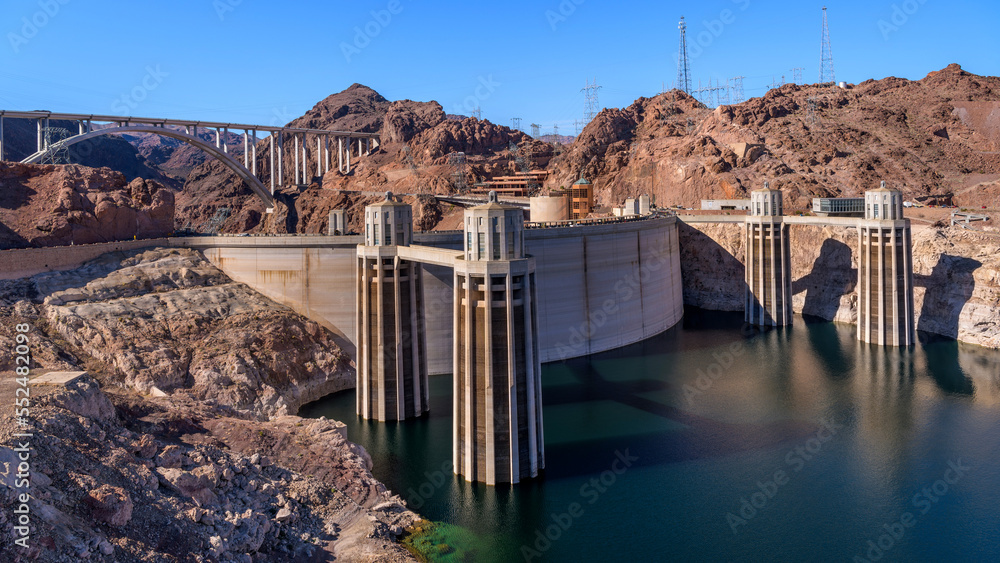 Hoover Dam - A close-up view of upstream face of Hoover Dam and its ...