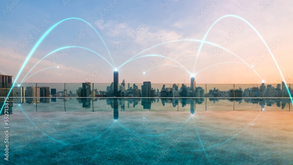 Foto Stock Smart digital city with connection network reciprocity over ...