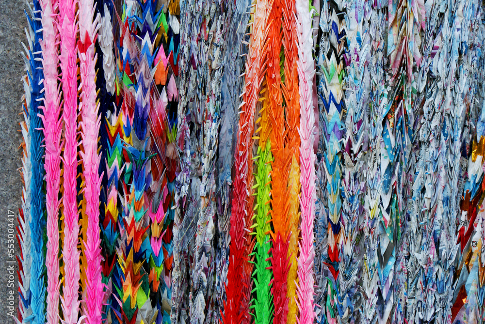 The orizuru or paper crane - the most classic of all Japanese origami designs, it symbolizes ...