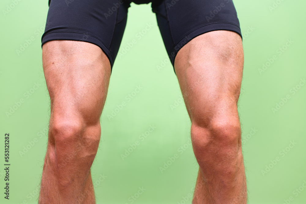 Poster Quadriceps muscles in tension – Wall Art | UkPosters