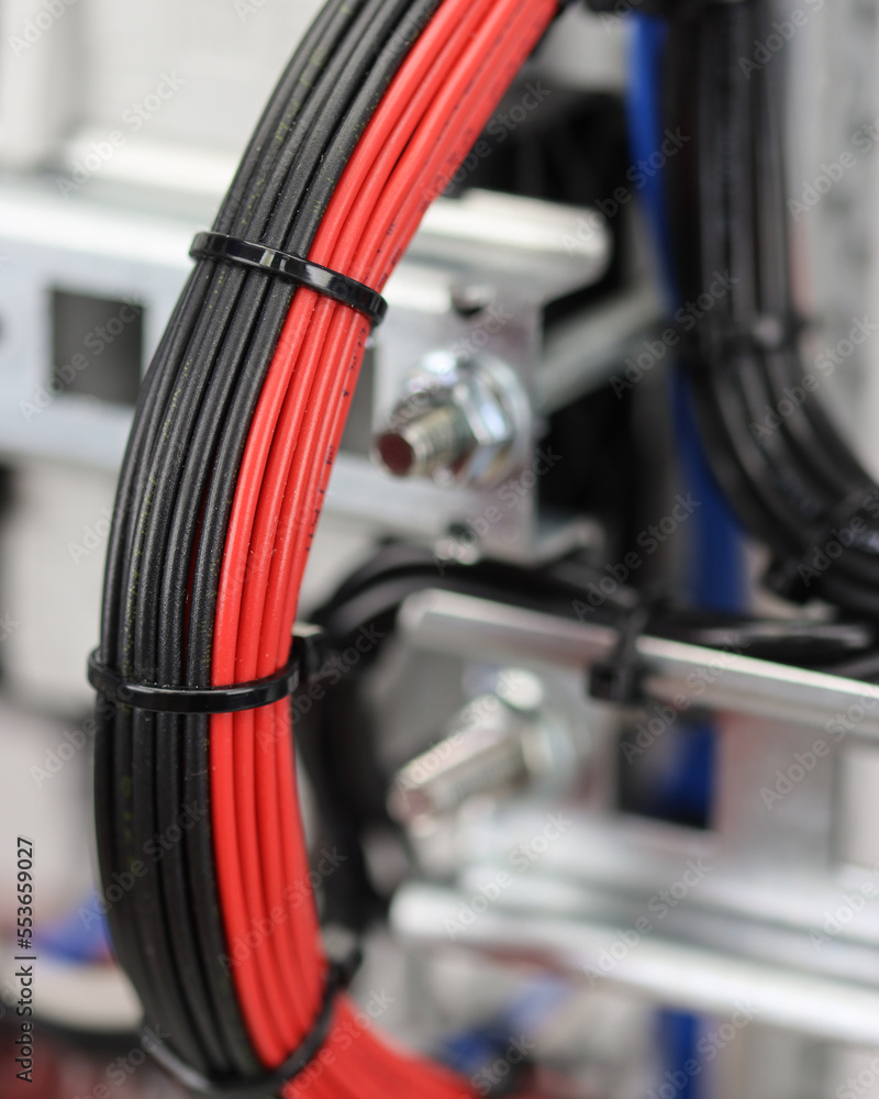 Connection of the DKC and ENTRELEC screw terminals in the electrical ...