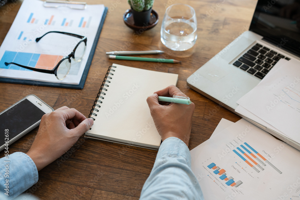 Non people imagery of desk set-up , work environments . work at a desk ...