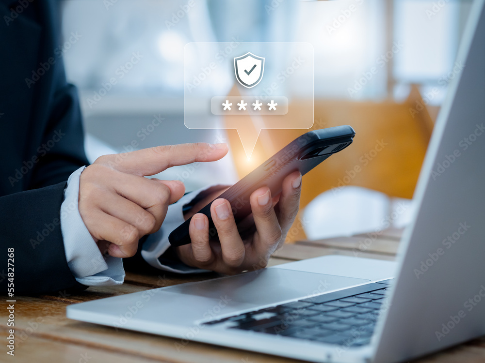 Foto de Two steps authentication (2FA) concept. 2023, Shield and ... Foto de Two steps authentication (2FA) concept. 2023, Shield and ...