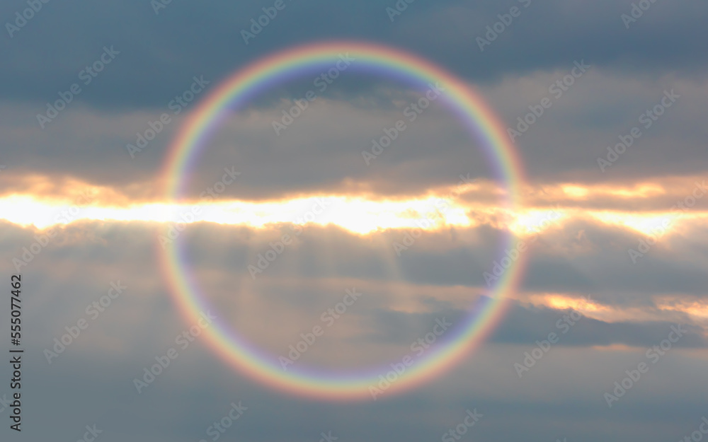 Halo is an optical phenomenon that belongs to the ice-crystal halos ...