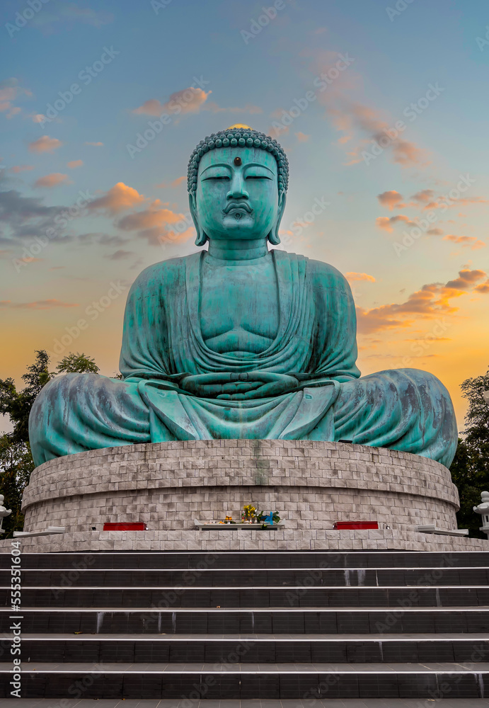 The Great Buddha (Daibutsu) stucco buddha, The mock-up Daibutsu Buddha ...