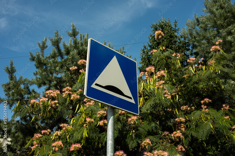 sign, street. traffic, street, street sign, traffic sign, speed bump ...