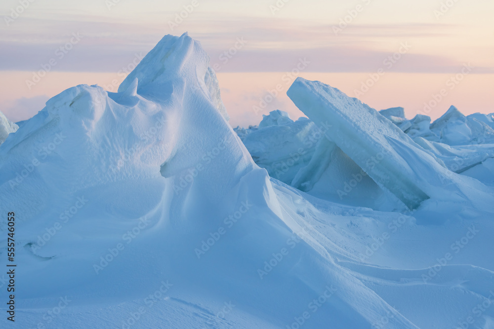 Winter arctic landscape. Ice hummocks on the frozen sea in the Arctic ...