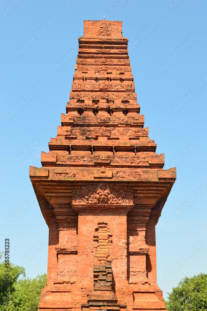 The "Bajang Ratu" temple is a relic of the Indonesian Majapahit Empire ...