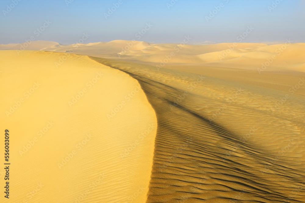 Scenic view of Sand Dunes, Matruh, Great Sand Sea, Libyan Desert ...