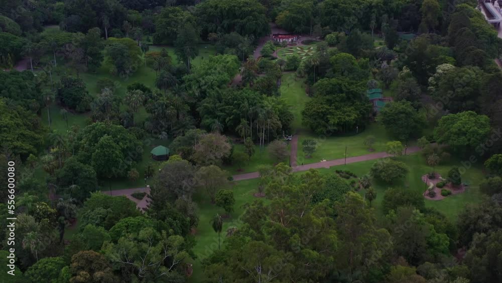 Cinematic aerial birds eye view overlooking at riverside Brisbane city ...