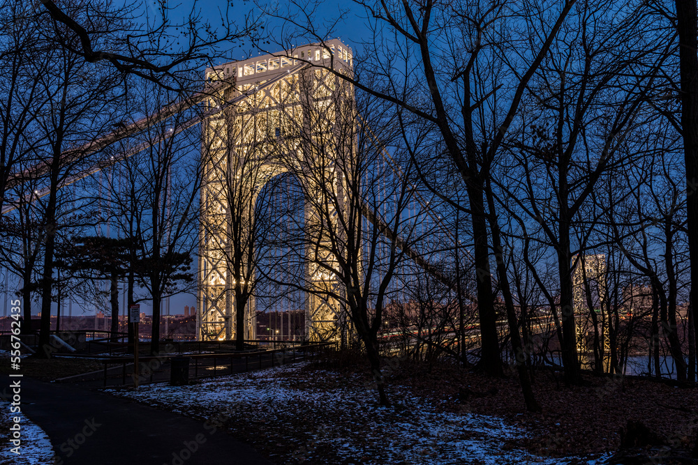 George Washington Bridge in Fort Lee Historic Park at twilight ...