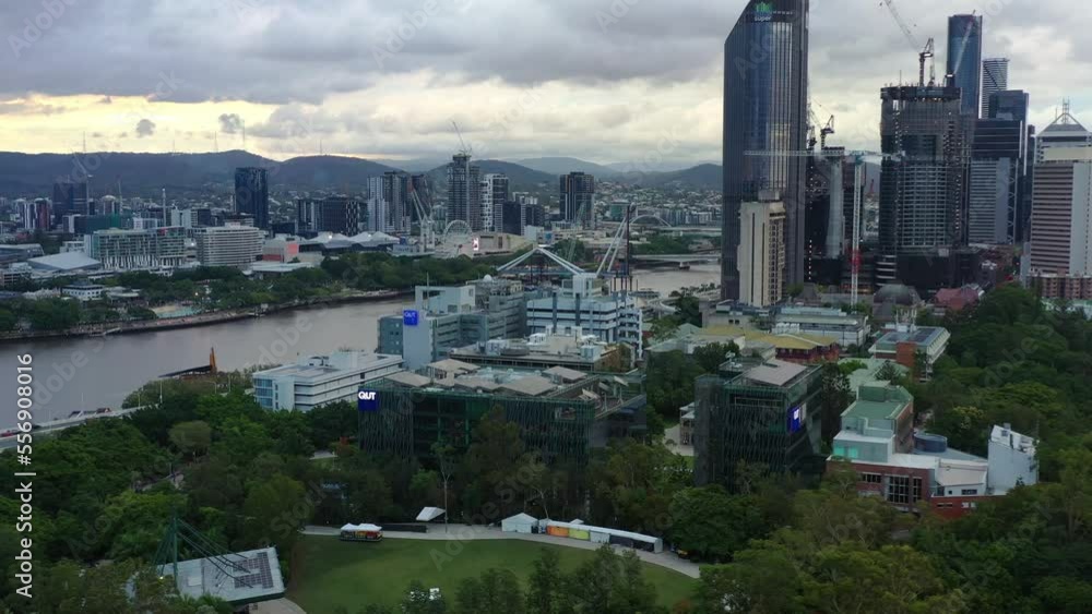 Cinematic aerial flyover QUT gardens point campus in Brisbane city ...