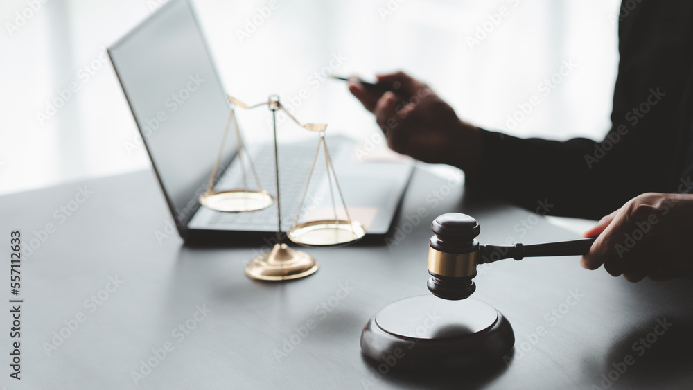 Lawyer concepts to testify to clients and to provide counseling in ...