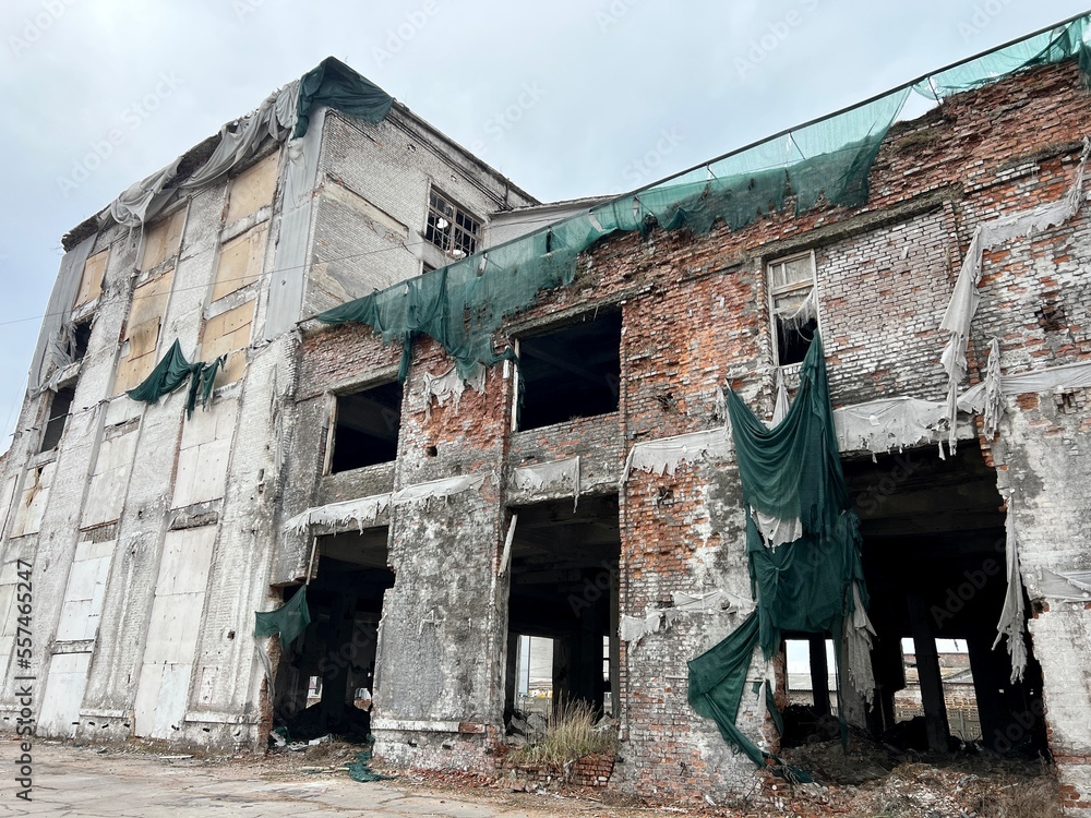Ukraine Vinnitsa destroyed house damaged broken windows no door ukraine ...