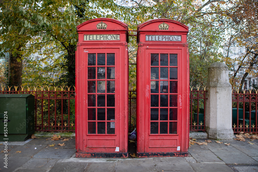 London, England – December 2022. Classic, retro red phone booth. London ...