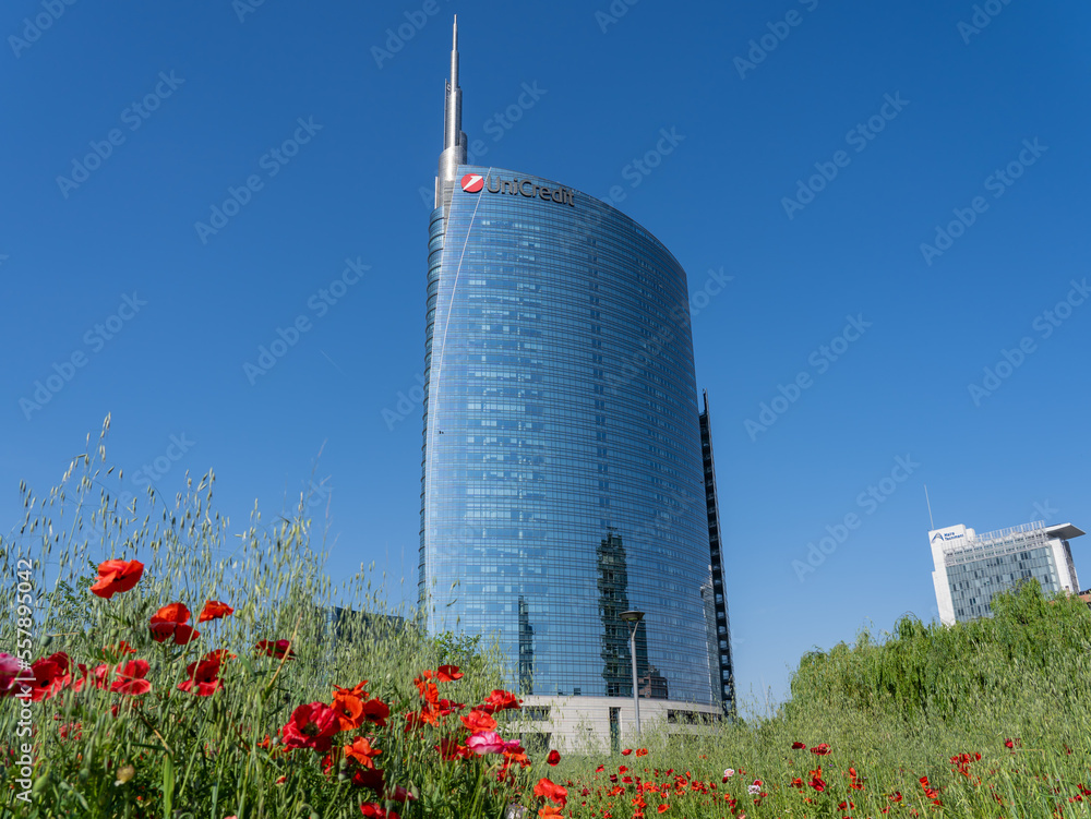 Milano, Italy. The iconic Unicredit tower at Gae Aulenti square ...