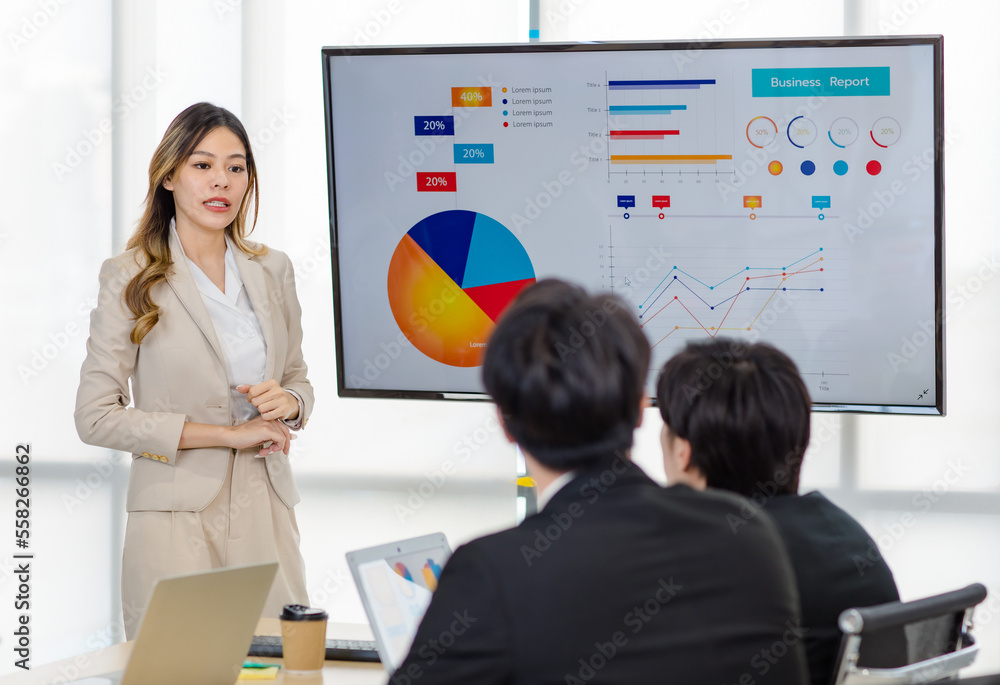 Asian professional successful female businesswoman lecturer presenter ...