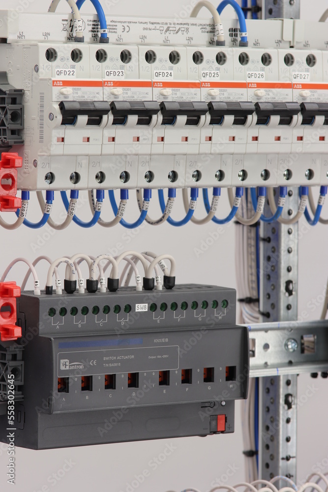 Tantron automation modules for controlling automatic modes via the KNX ...