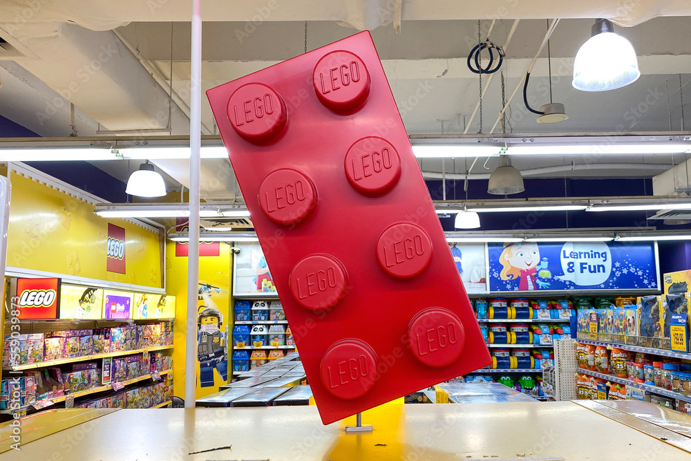 Fotka „PENANG, MALAYSIA - JUN 12, 2020: LEGO bricks at the Lego section ...