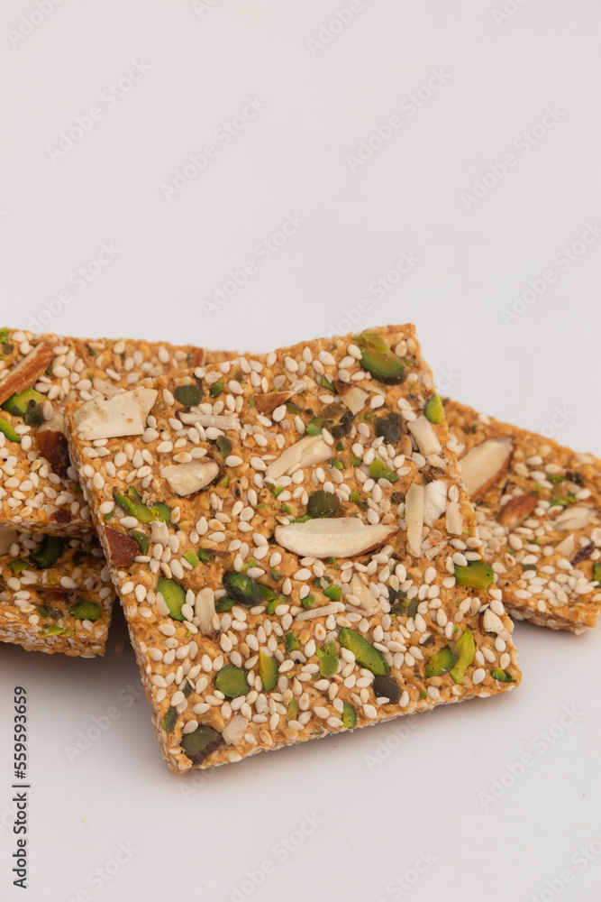 Pista Badam Gajak Patti Or Tilgul Papdi Chikki Gazak Or Gachak Bar Made ...