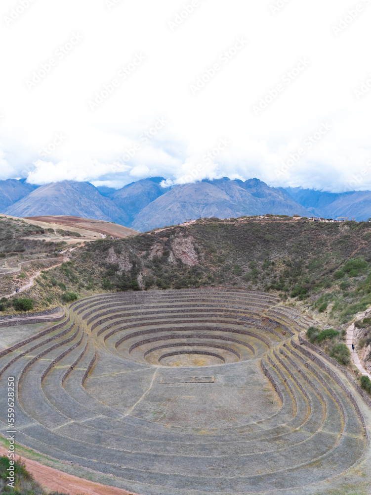 Zona arqueológica de Moray en Perú y sus vistas tan increíbles, rodeado ...