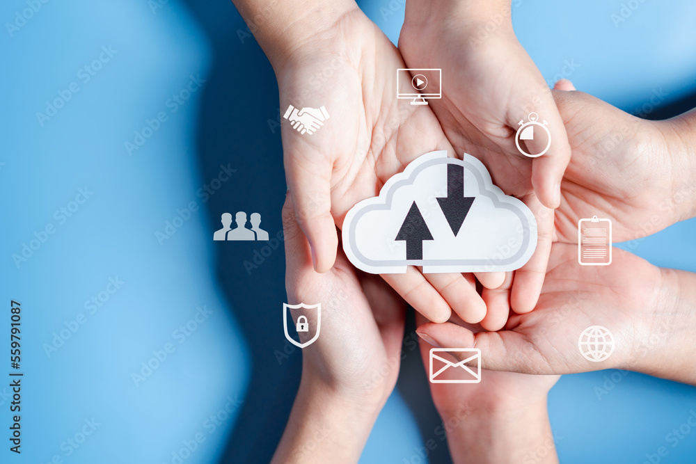 Cloud computing diagram digital technology, business people on Cloud ...