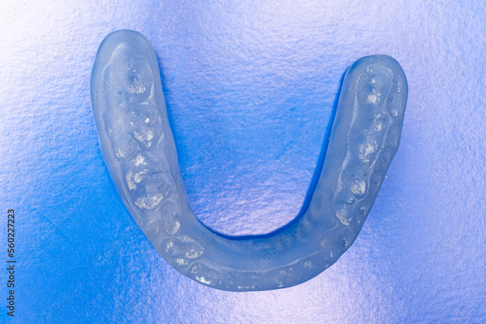 Dental mouthguard, splint for the treatment of dysfunction of the ...