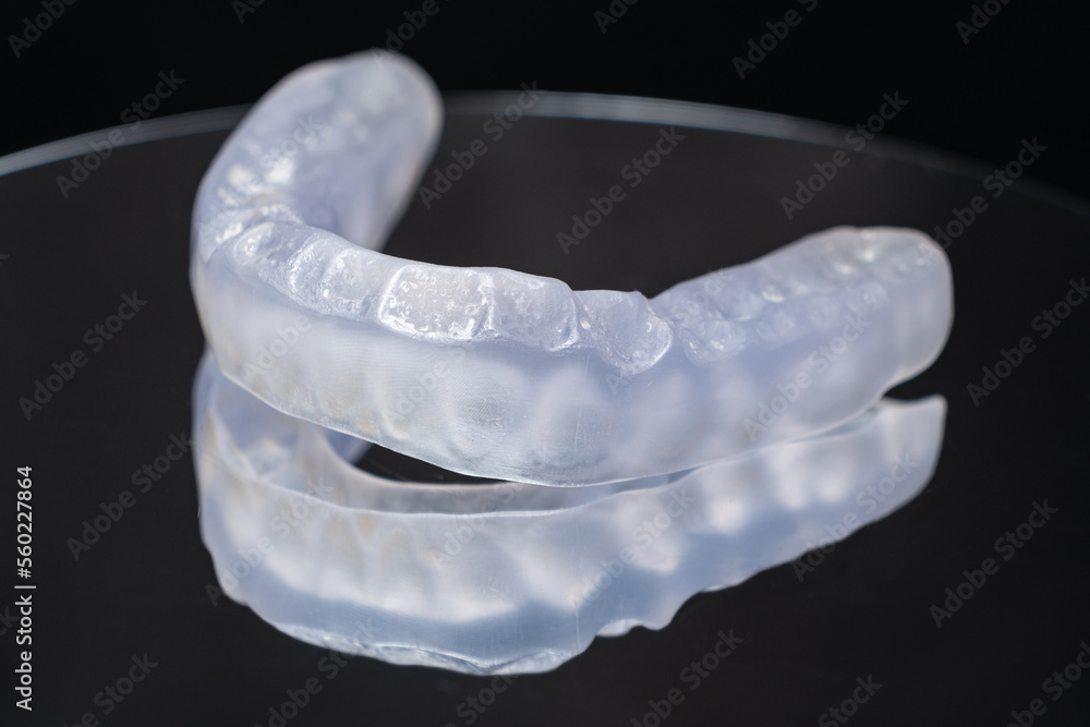 Dental mouthguard, splint for the treatment of dysfunction of the ...