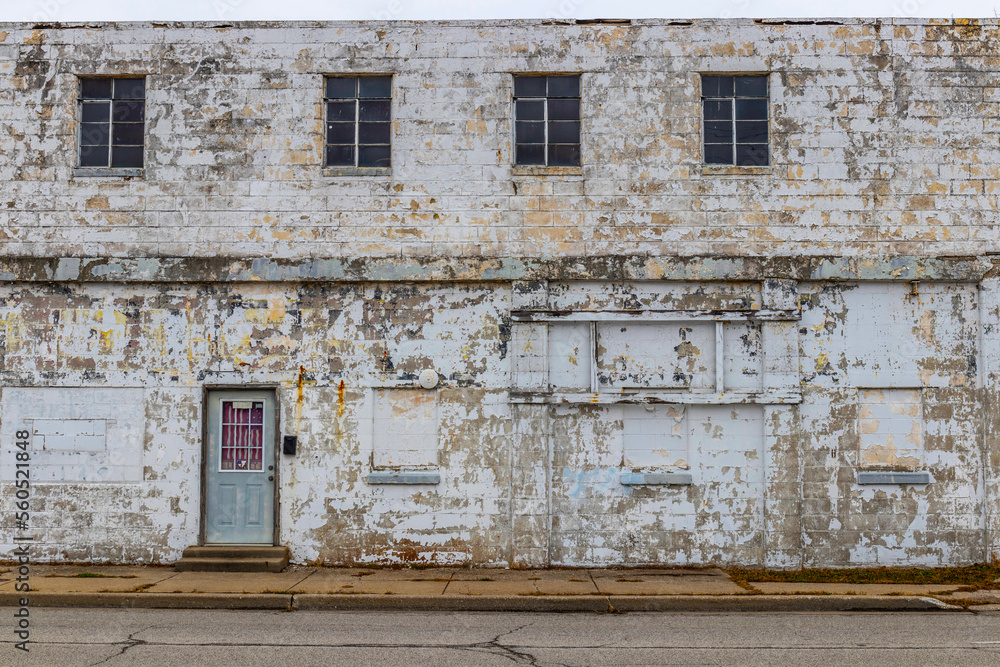 Old, grungy industrial building in a rust belt community. Old buildings ...
