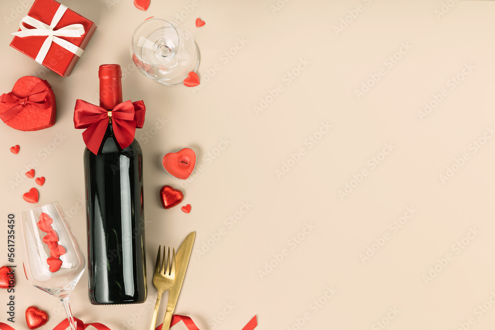Beautiful romantic table setting on beige background. Romantic dinner ...
